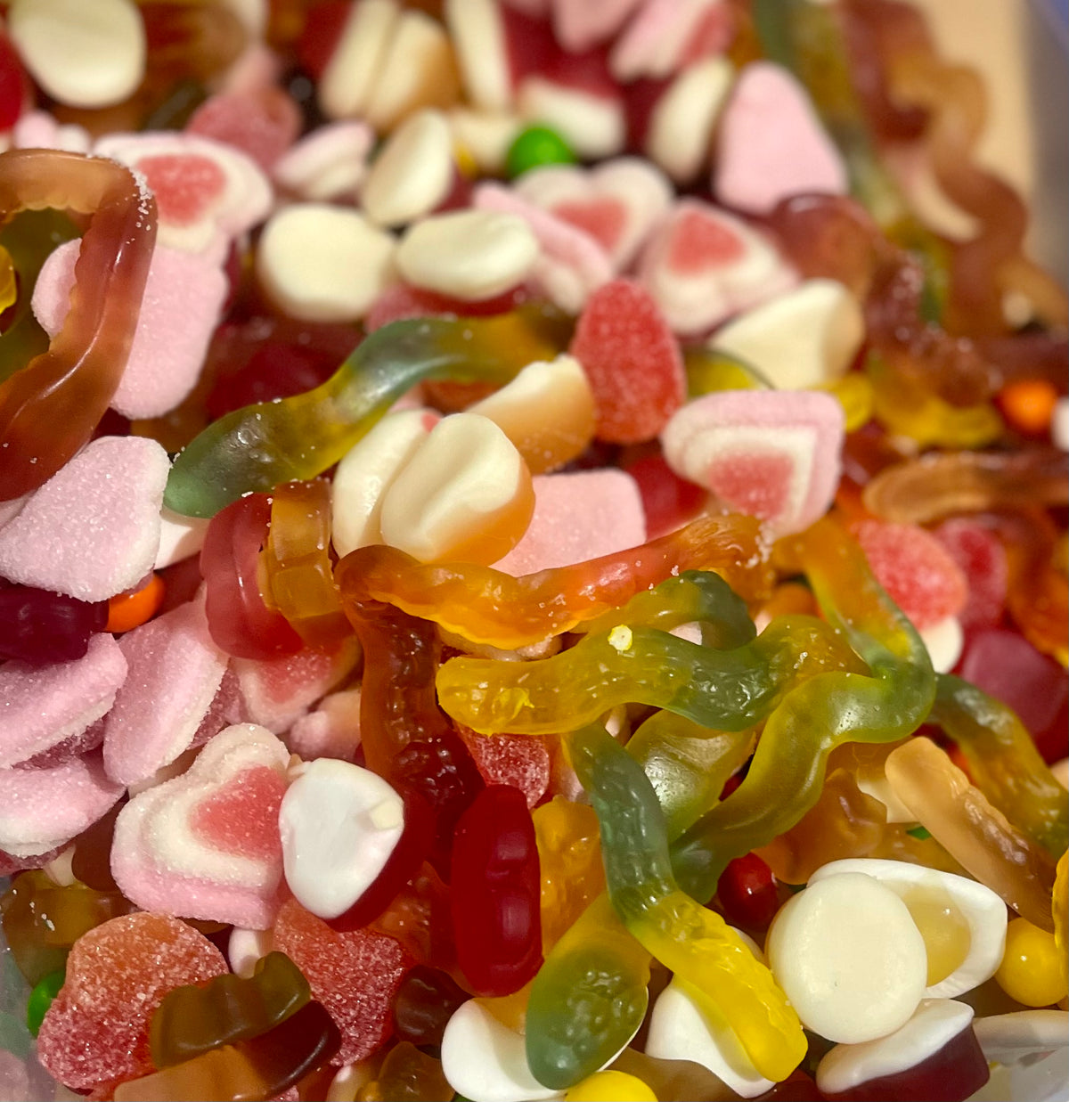 Add Box of Assorted Lollies — Territory Gift Baskets